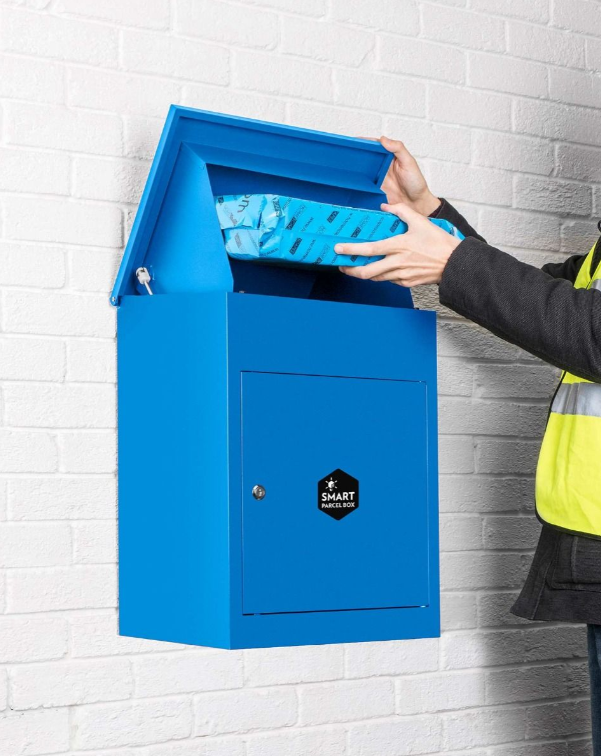 Our 5* Customers: Smart Parcel Box Review Time